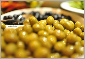 see it thru' her lens: Olive / Zaitun